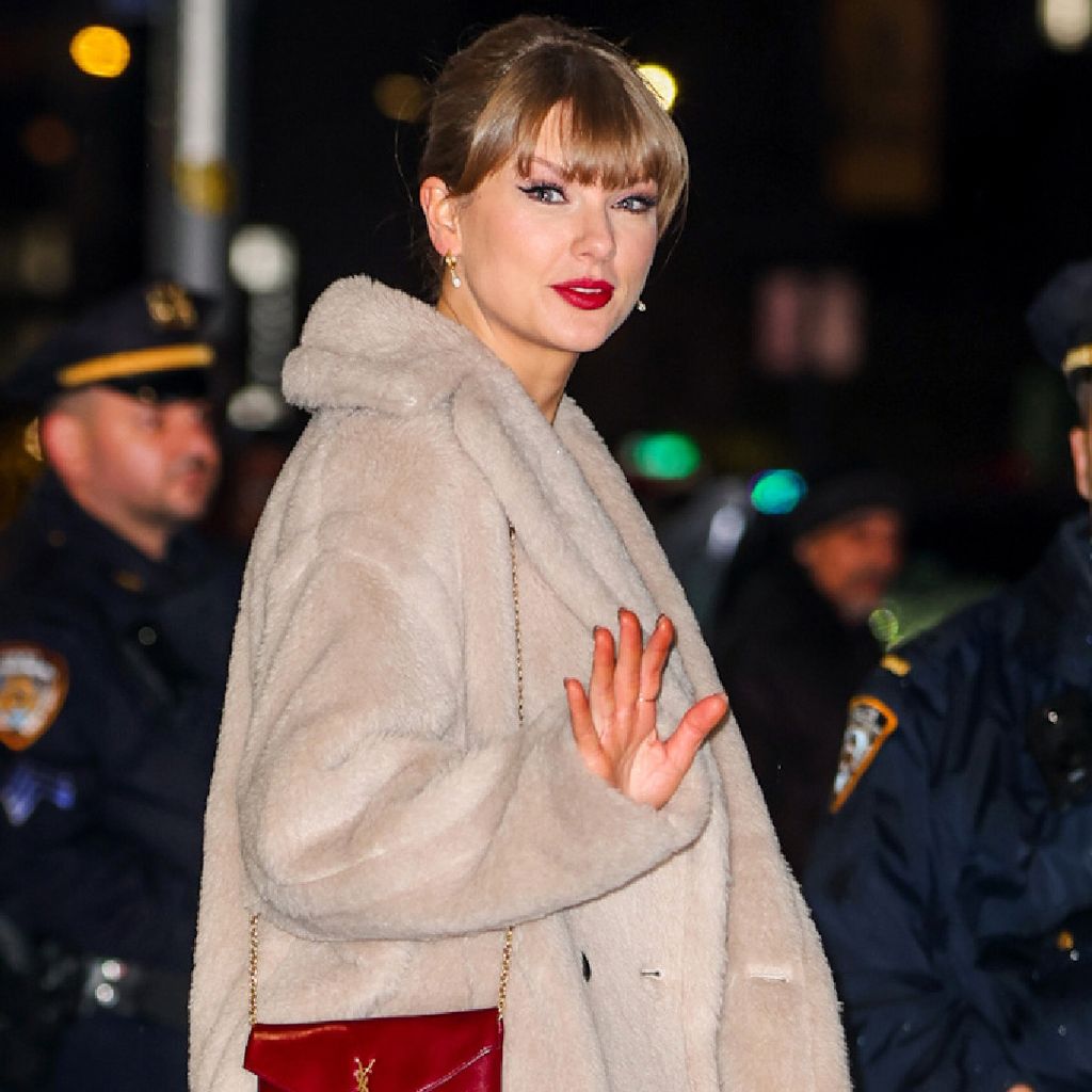 Ice Spice Gets Her Hands On Vintage Ralph Lauren for the 2025 MTV VMAs ...