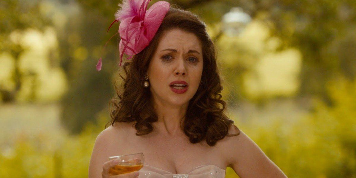 Alison Brie: 7 Things You Need To Know About The GLOW Star | Cinemablend