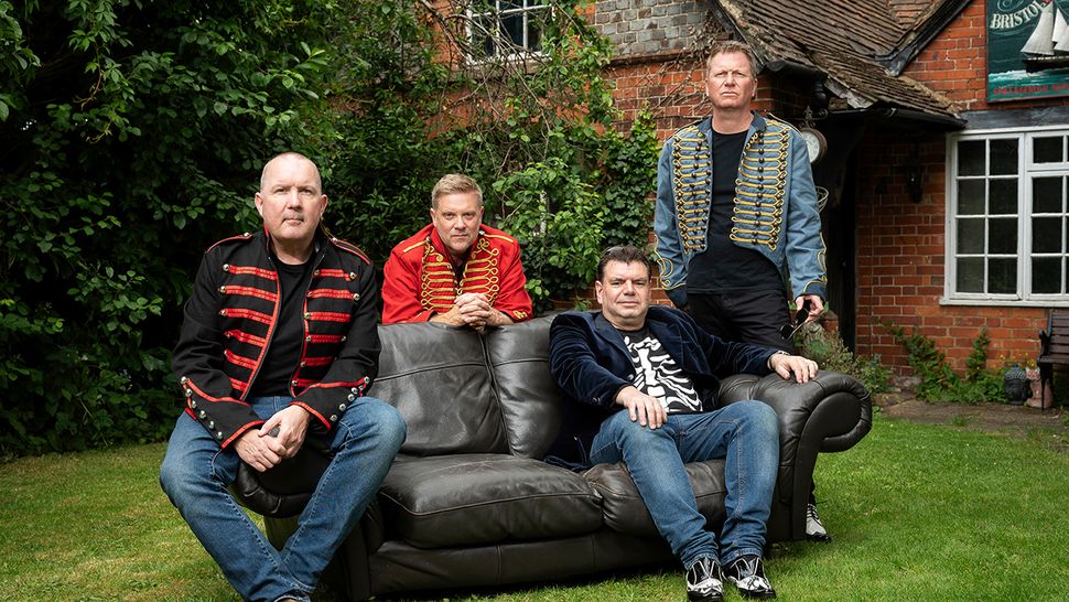 Hear the first new Frost* music from upcoming album Life In The Wires ...