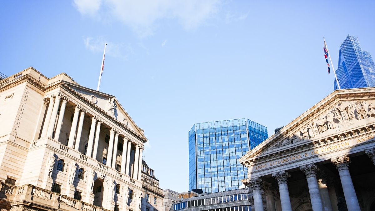 How safe are your savings in the bank? | The Week