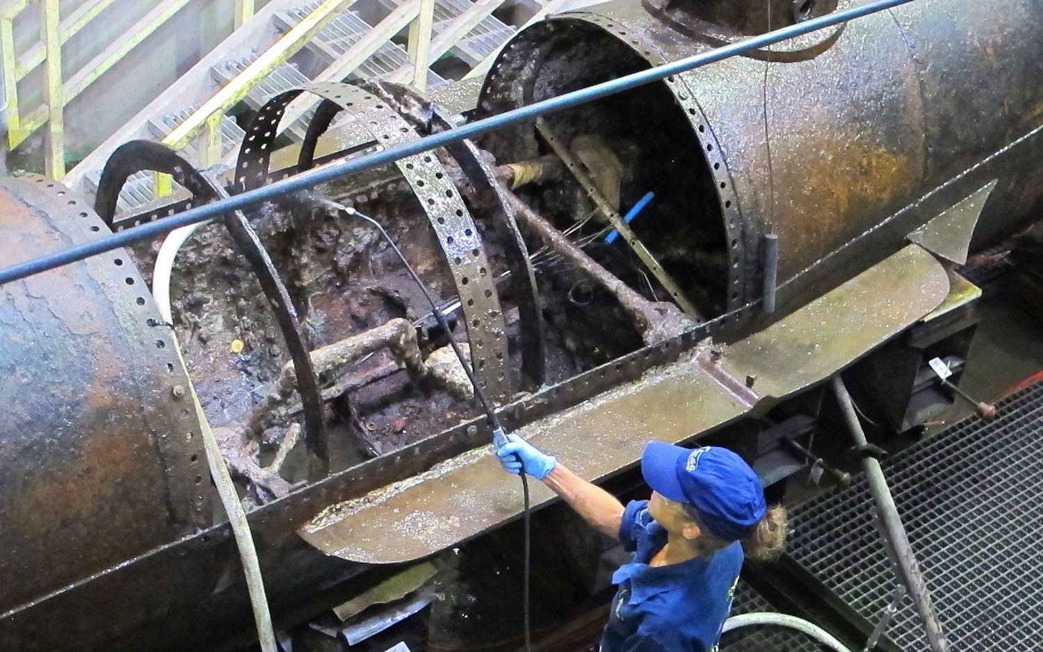 Hidden Compartments in This Wrecked Confederate Submarine Could Solve a ...