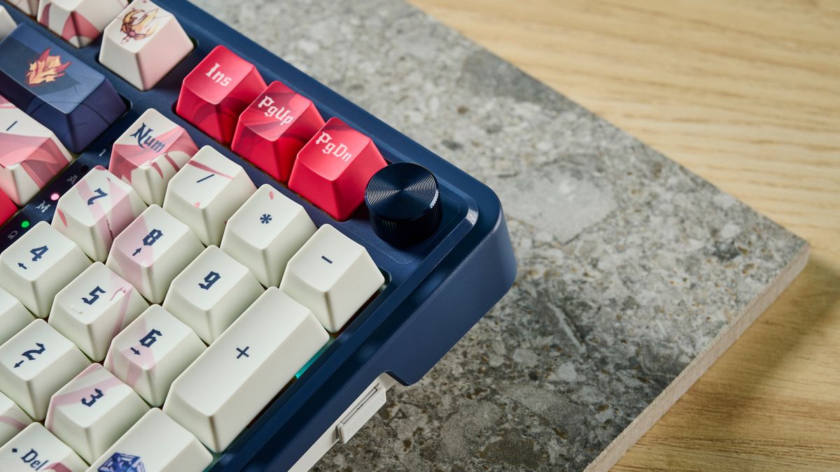 Redragon K686 Pro SE review | Tom's Guide