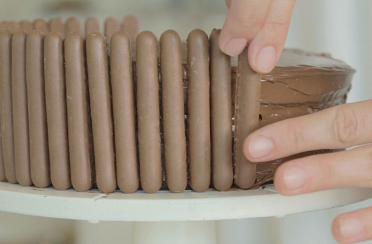 Easy chocolate finger cake - step by step video - Good To | GoodtoKnow