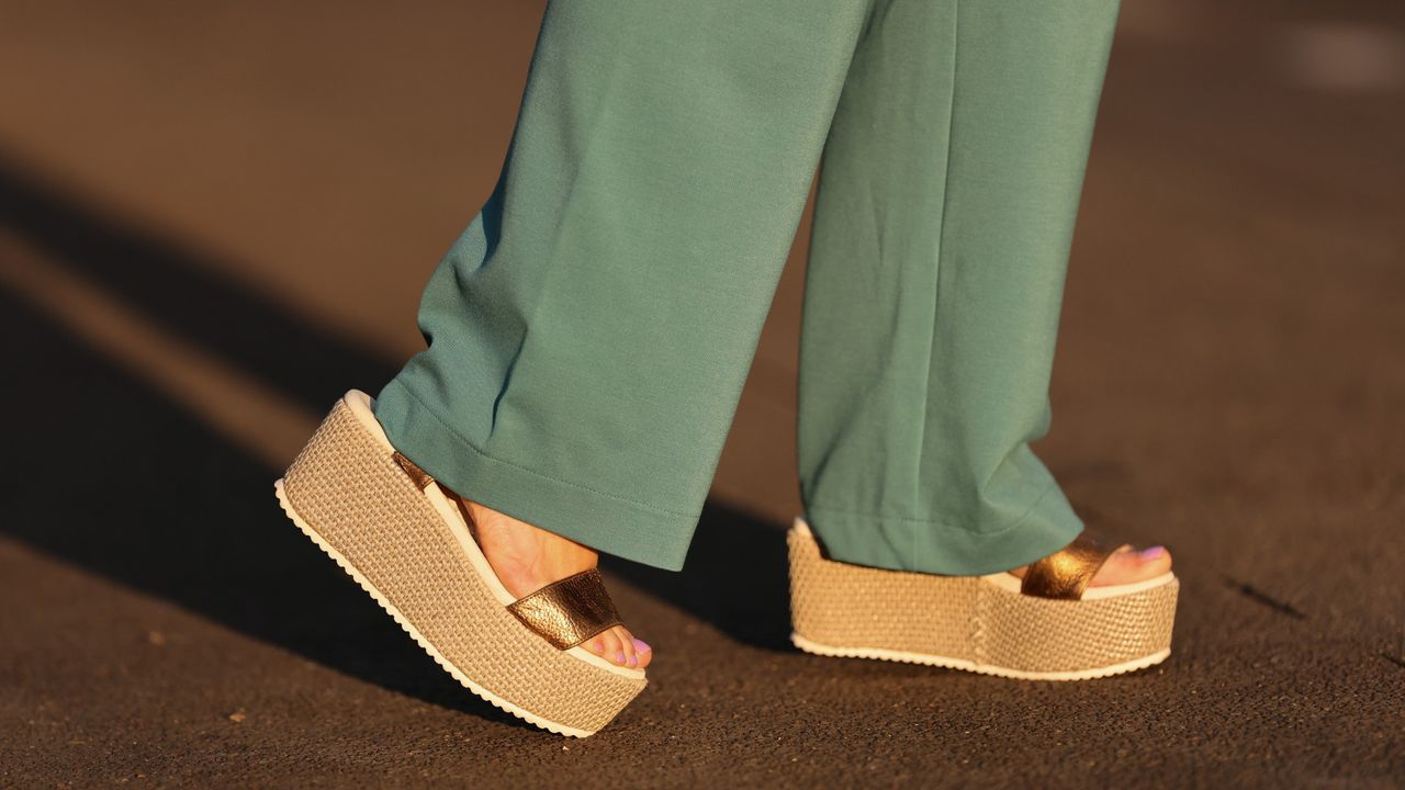 The 30 Best '90s Shoes for Women to Wear Today | Marie Claire