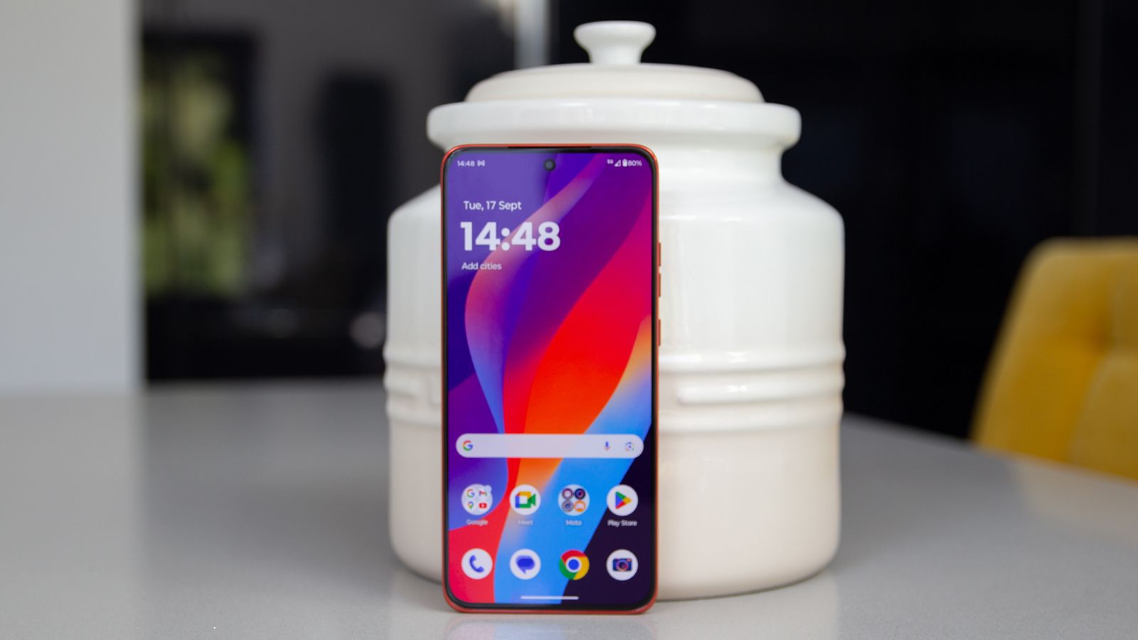 Motorola Edge 50 Neo review: compact mid-range brilliance | T3