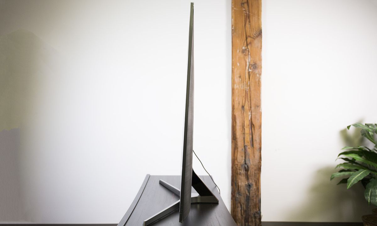 Samsung 65-Inch MU7000 Review: A Stylish and Capable Smart TV | Tom's Guide