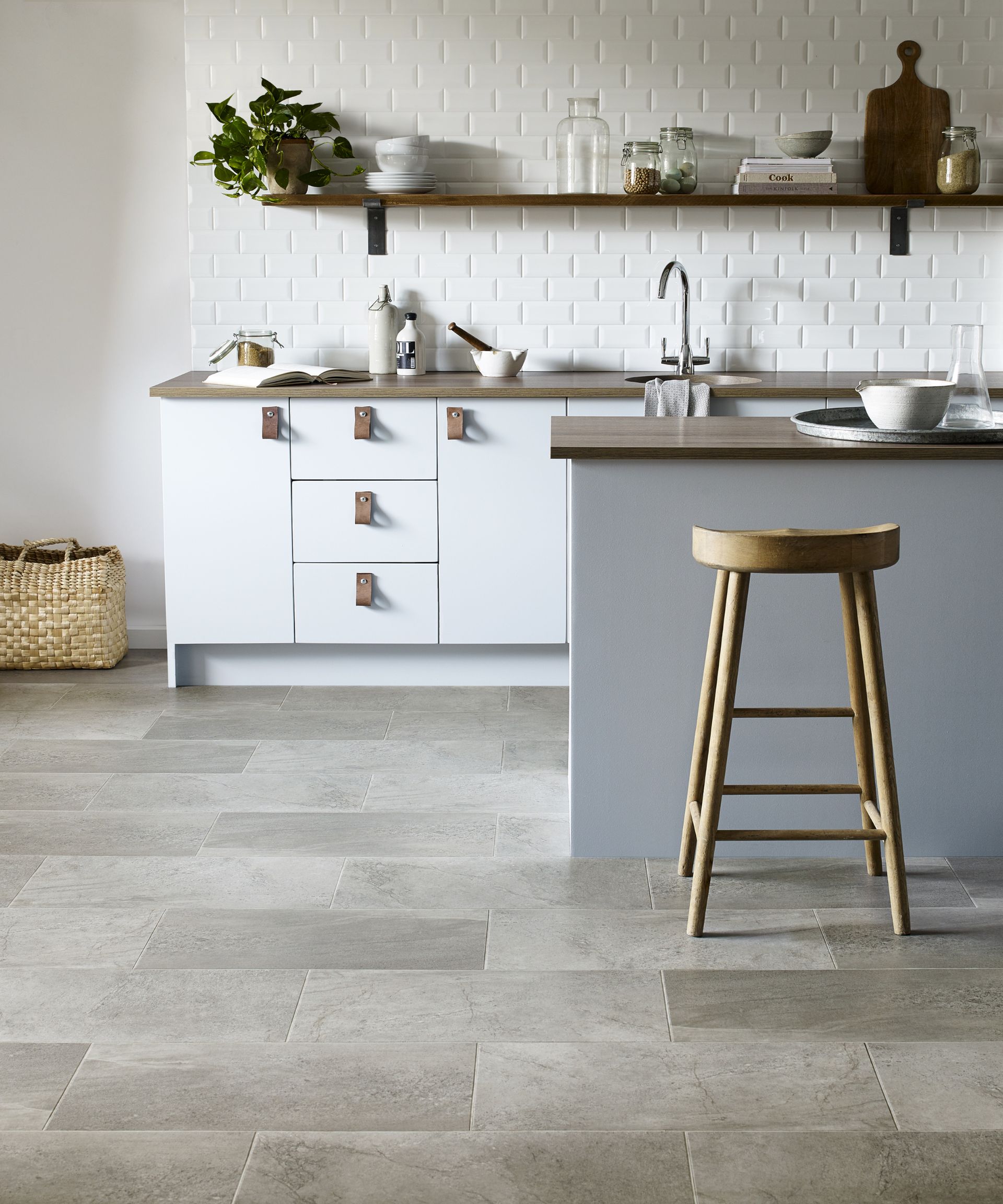 Vinyl kitchen flooring ideas – practical advice and inspiring styles ...