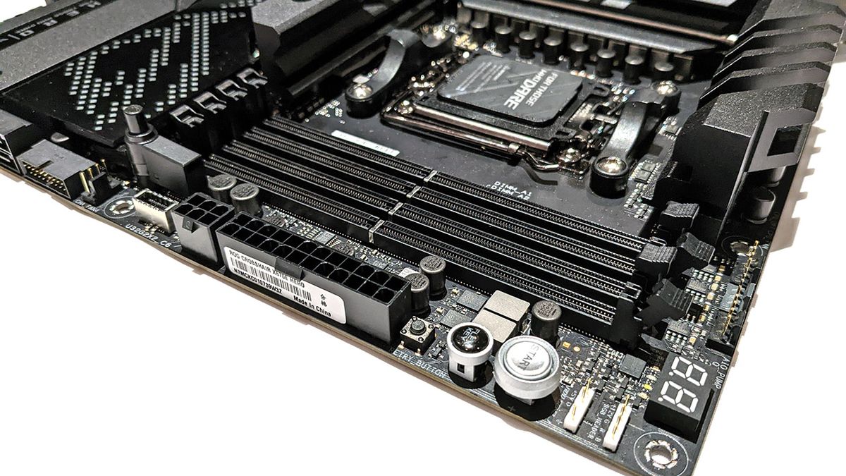 Asus ROG Crosshair X670E Hero review | PC Gamer