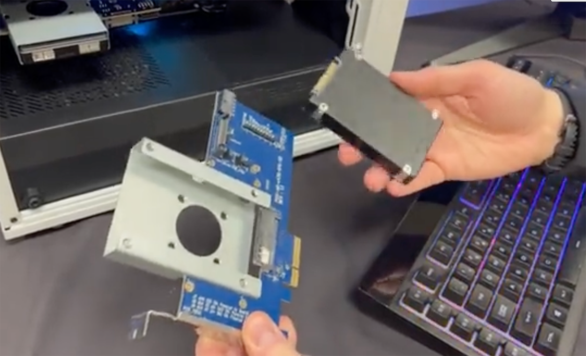 Intel Demos Lightning Fast 13.8 GBps PCIe 5.0 SSD with Alder Lake | Tom ...