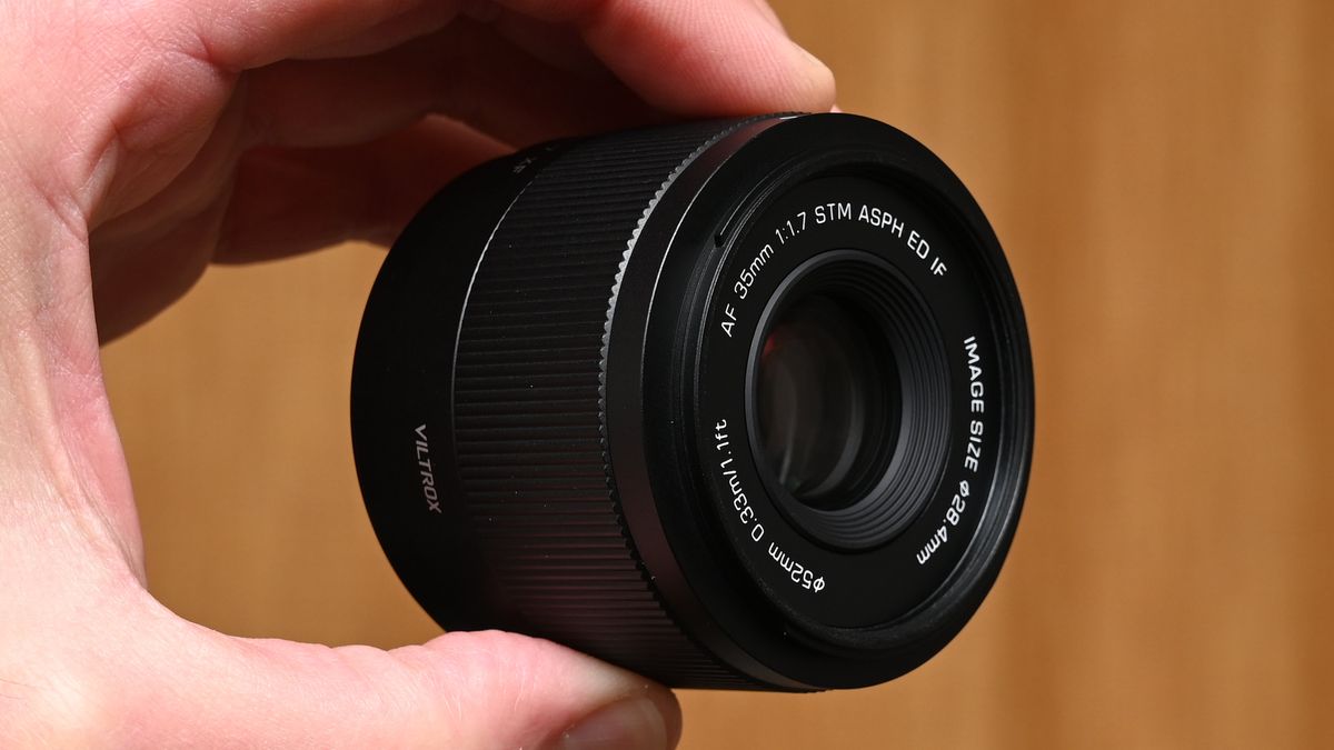 Viltrox AF 35mm F1.7 review: effectively a neat ‘nifty fifty’ for APS-C format mirrorless ...