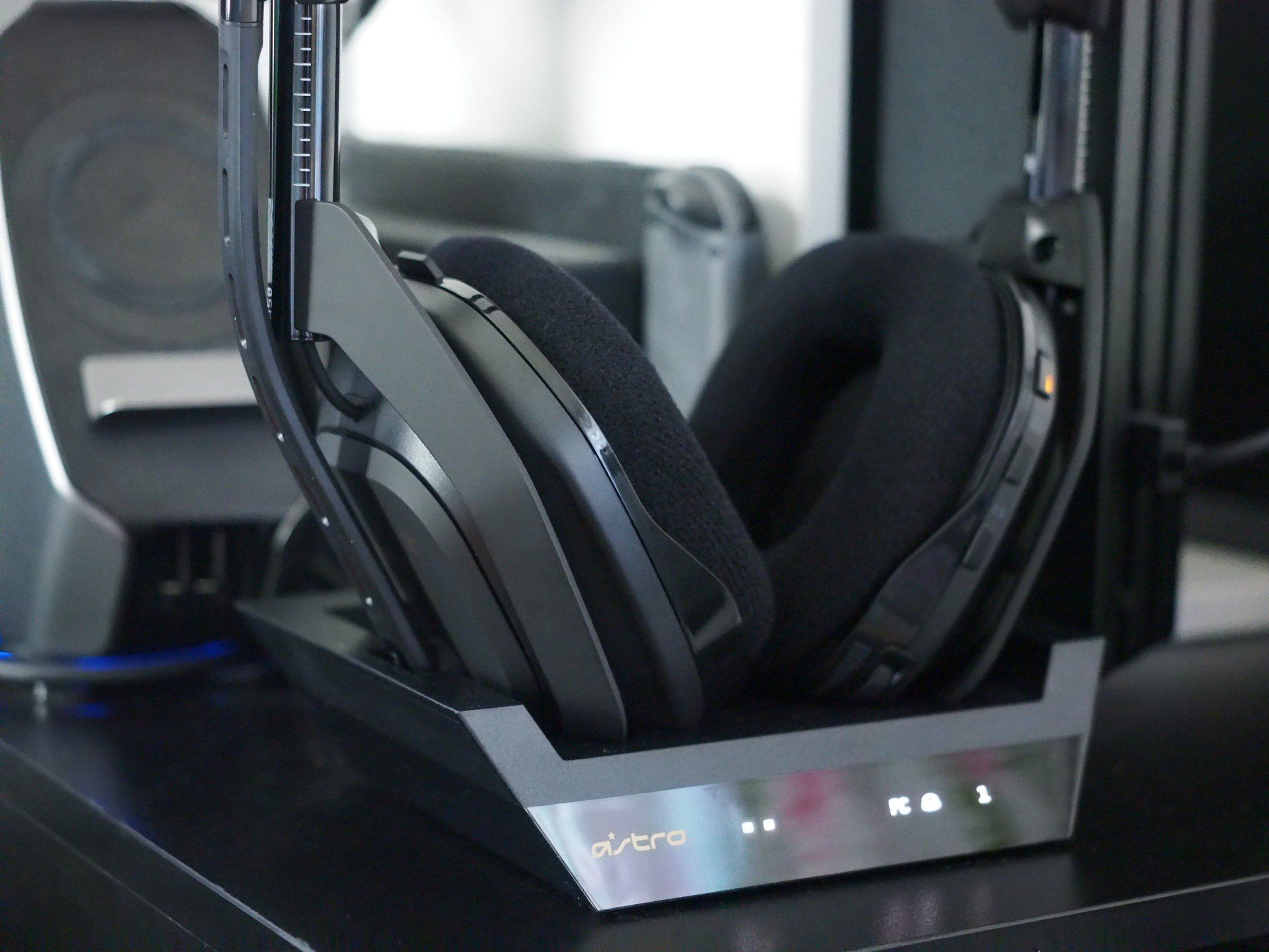 Astro A50 (2021) Wireless Xbox and PC headset review: All roads lead ...