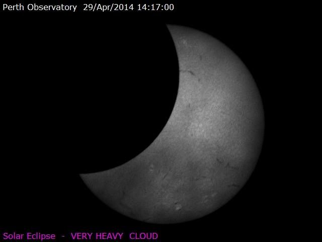 First Solar Eclipse of 2014 Thrills Skywatchers in Australia (Photos ...