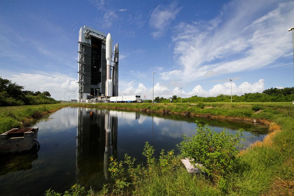 Blastoff! How to See a Rocket Launch In Person This Year | Space