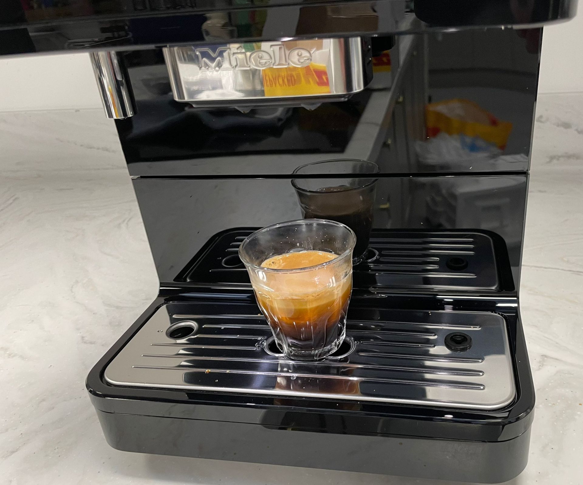 How to make espresso at home: with and without a machine | Homes and ...