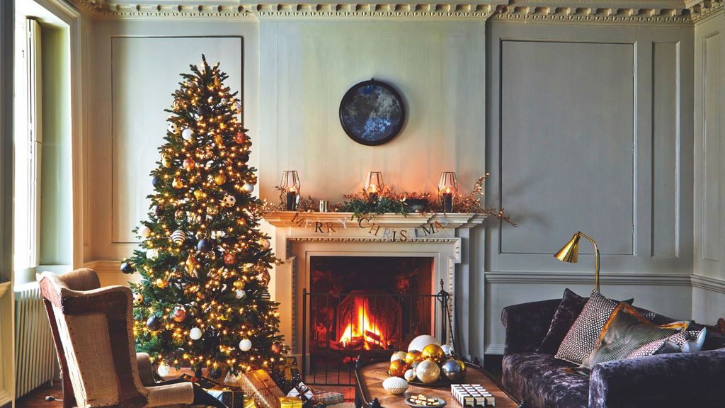 How to prune a Christmas tree: expert advice on when and how | Homes ...