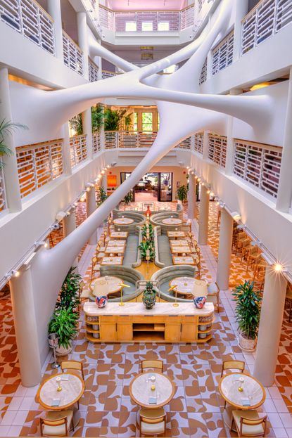 Elastika Miami restaurant review: dine under a colossal Zaha Hadid ...