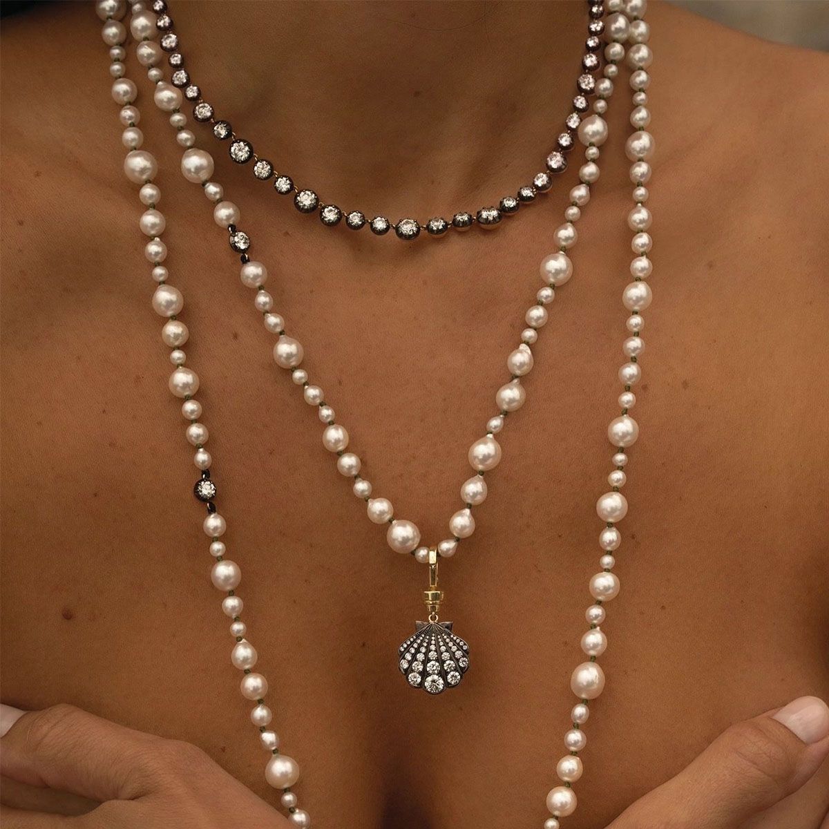 The Best Charm Necklaces, According to a Fashion Editor | Who What Wear