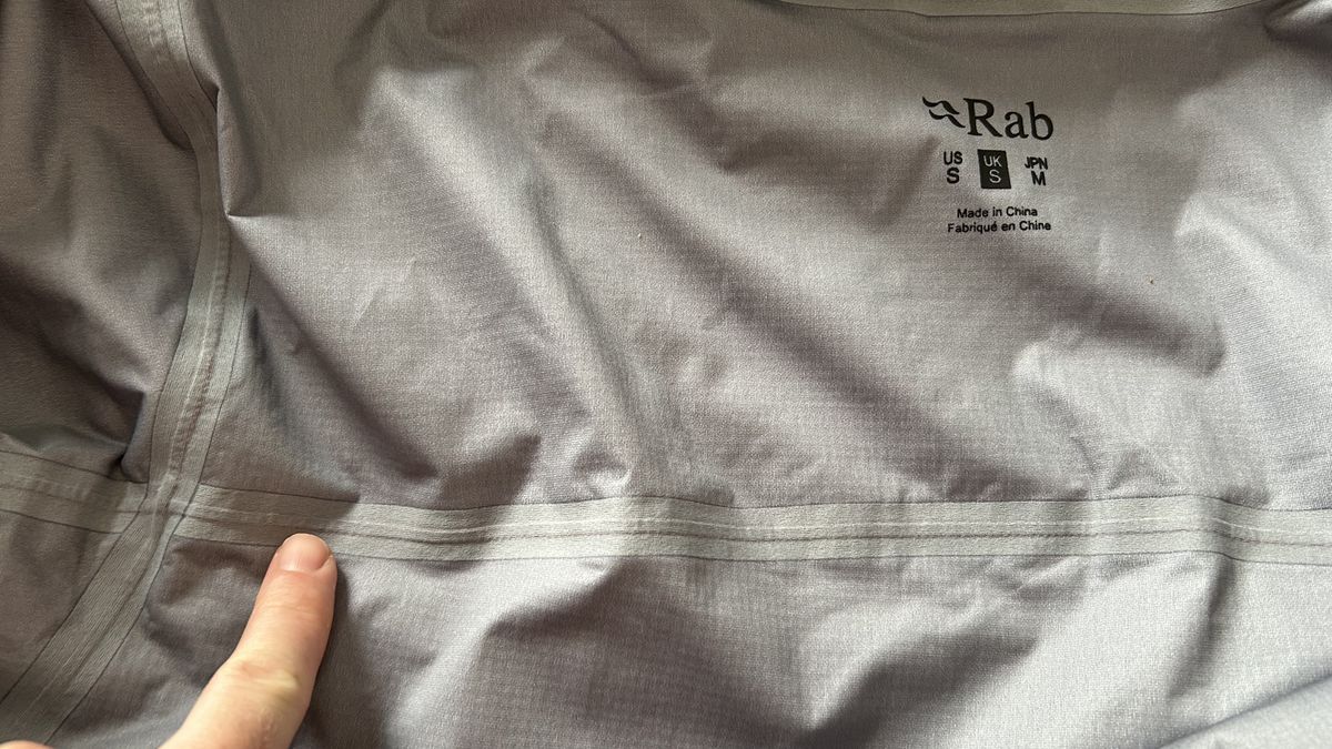 What are taped seams, and why are they so vital? | Advnture