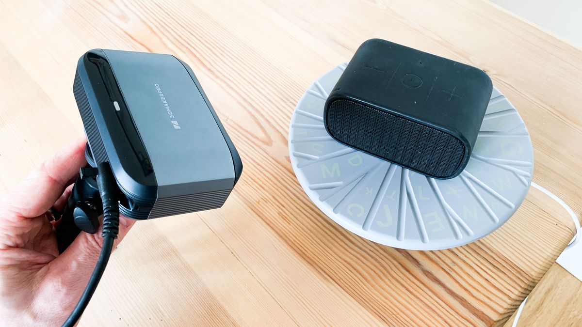 3DMakerPro Moose 3D Scanner review: compact device with great results ...