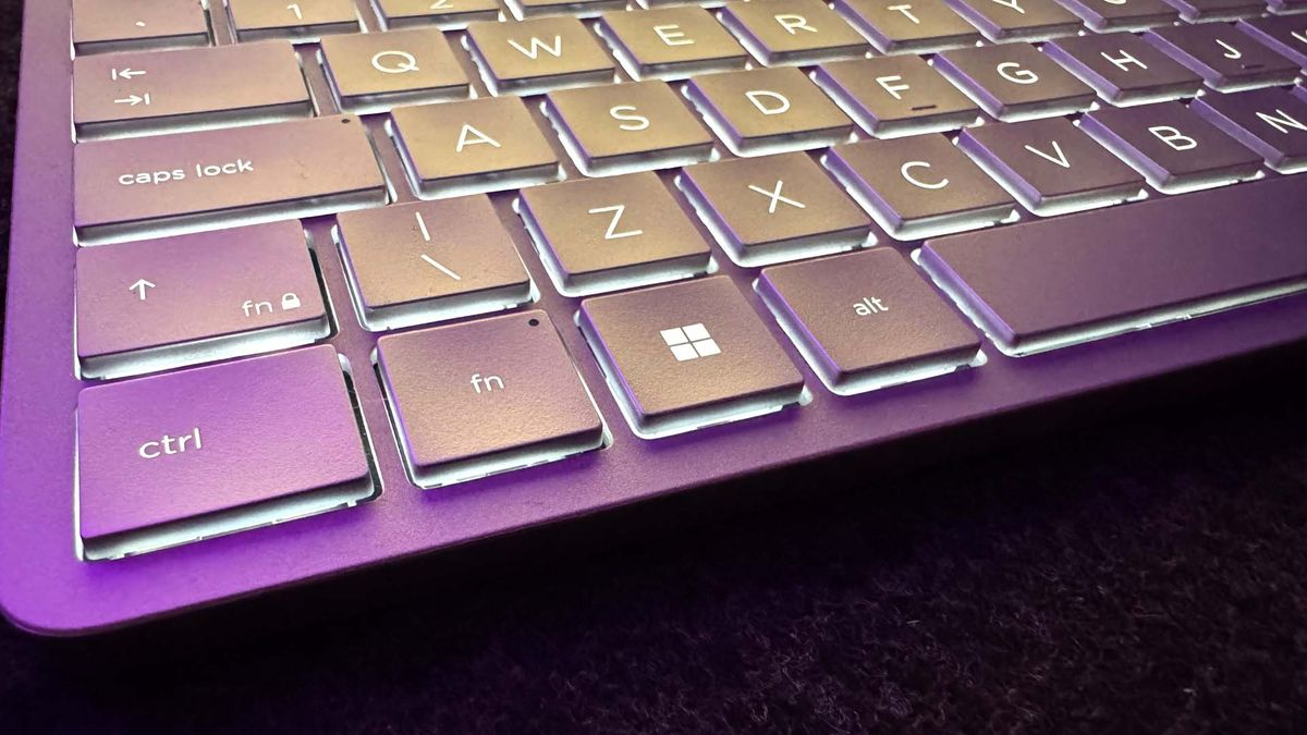 HP 970 Programmable Wireless Keyboard review: High-end and low-profile ...