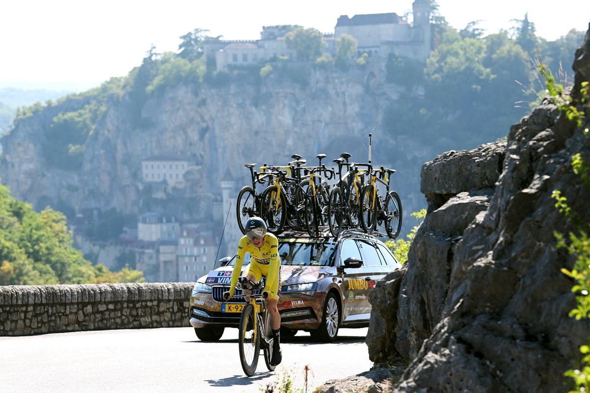 UCI bans team cars from following time trial riders too closely ...