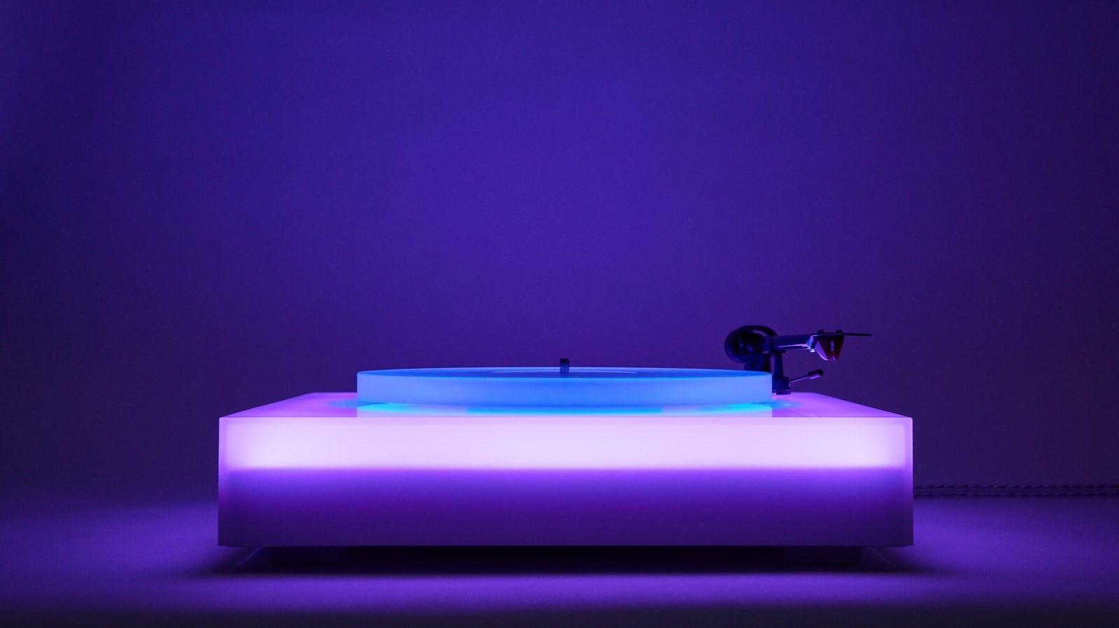 Brian Eno creates limited edition colour changing LED turntable | What ...