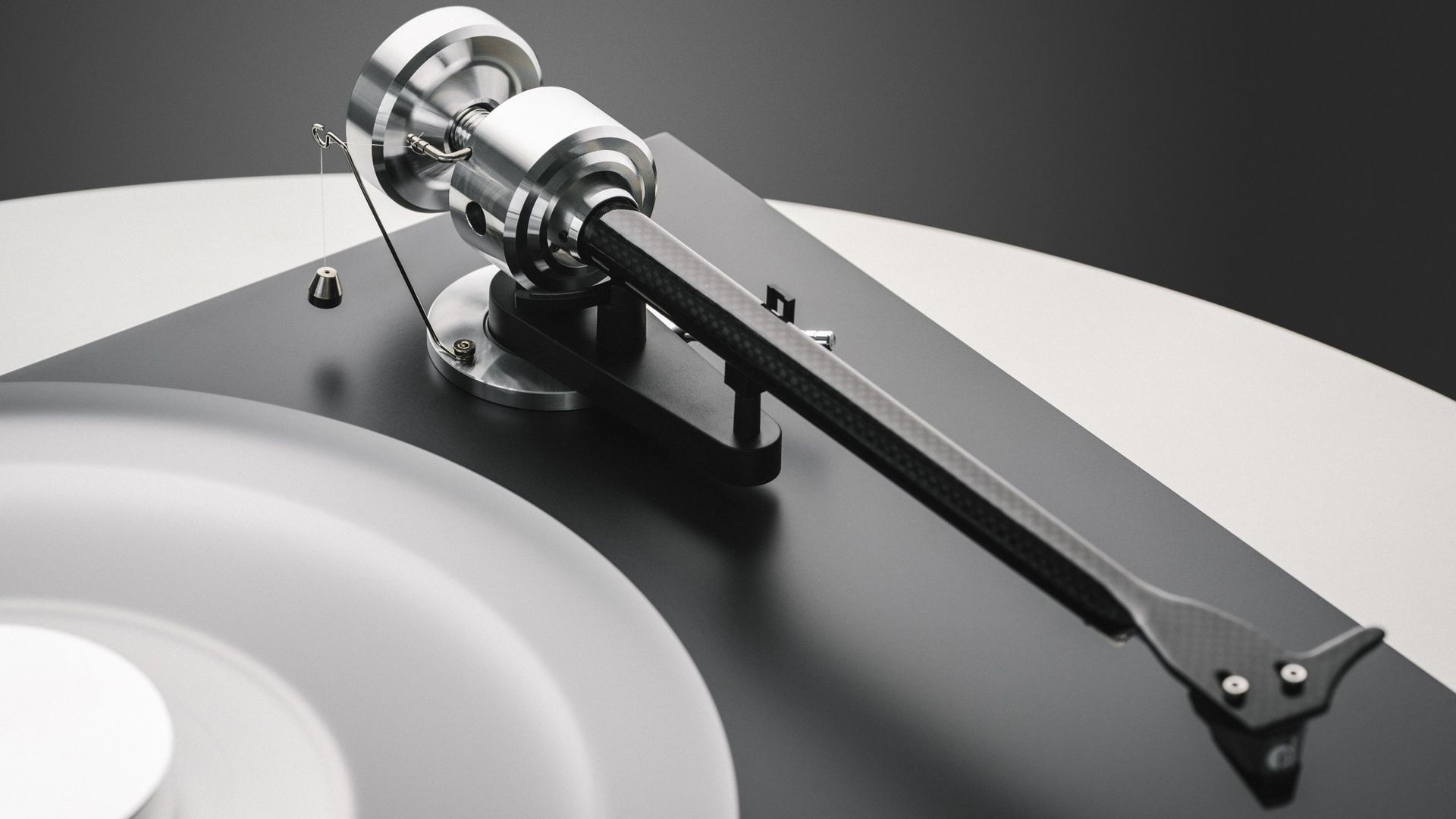 This new turntable proves that size actually does matter | T3