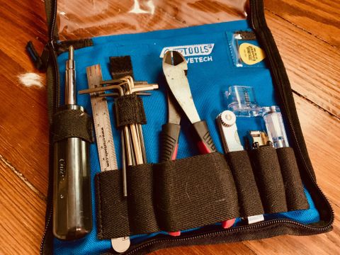 A Guitarist’s Official Gig Tool Kit: Gear List and Essential Tips ...