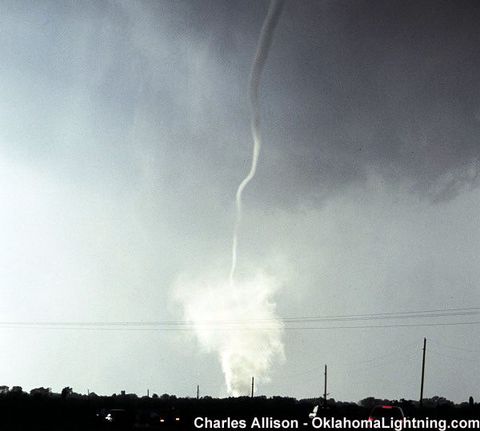 Tornado Chasers: See Spinning Storms Up-Close (Photos) | Live Science