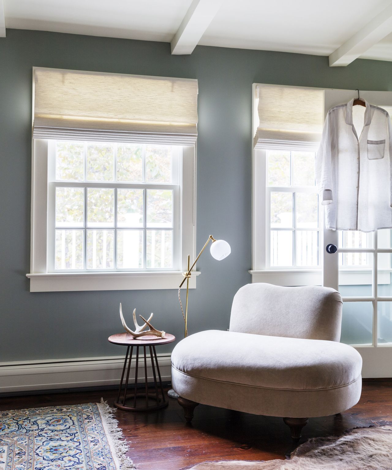 Take a tour of this elegant riverside farmhouse in Connecticut | Homes ...