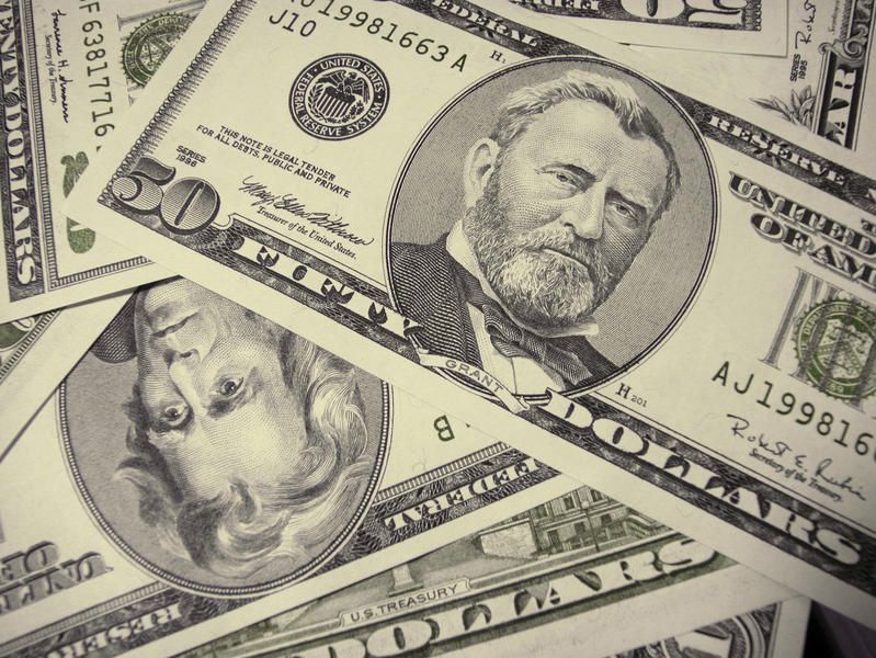 Paper money is teeming with 3,000 types of bacteria | The Week