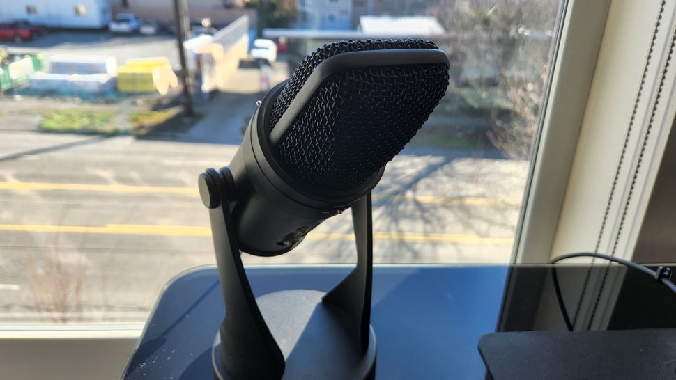 Samsung Galaxy S22 review: The little smartphone that could | Android ...