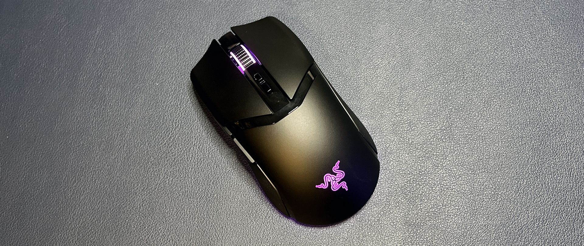 Razer Cobra Pro Review: A Baby Basilisk (Kinda) | Tom's Hardware