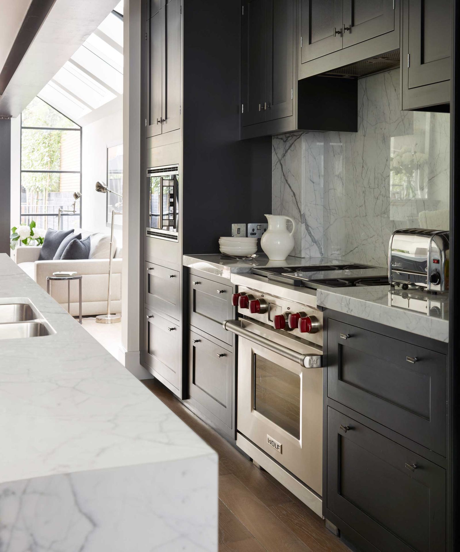 Cleaning with hydrogen peroxide: 9 creative expert tricks | Homes and ...