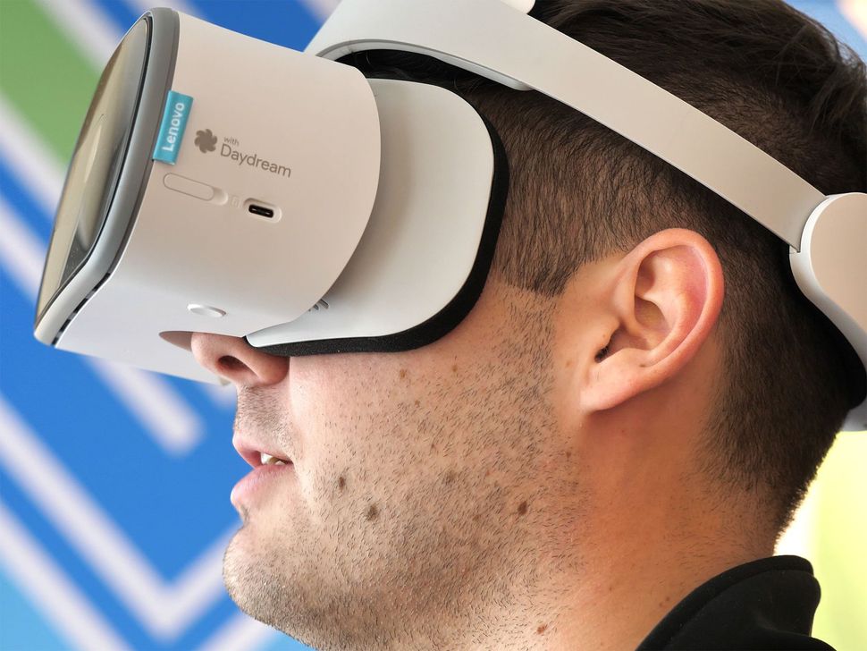 How to get started with AltspaceVR | Windows Central