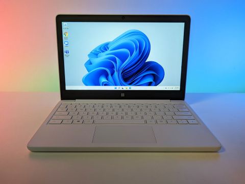 Microsoft Surface Laptop SE review: What EDU and budget PCs should ...