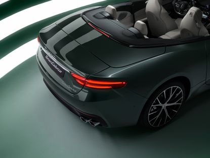 Maserati GranCabrio blends drop-top performance with effortless ...