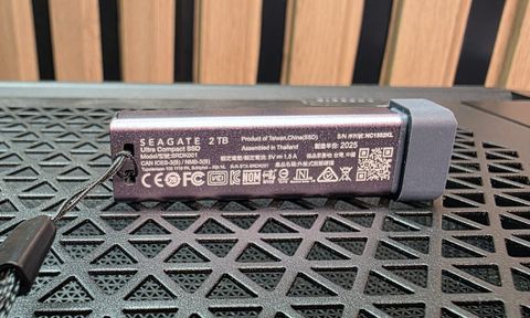 Seagate Ultra-Compact SSD Review: Premium flash drive looks, mid-range ...