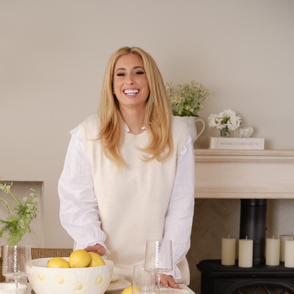 The Asda giraffe dinner set that is sending the internet wild | Ideal Home