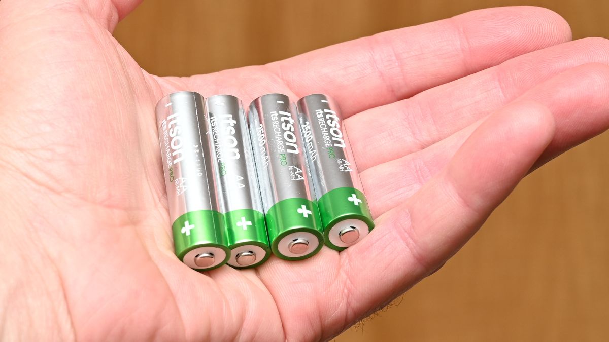 Itson ItsRecharge Pro AA & AAA batteries review: a power-up for power ...