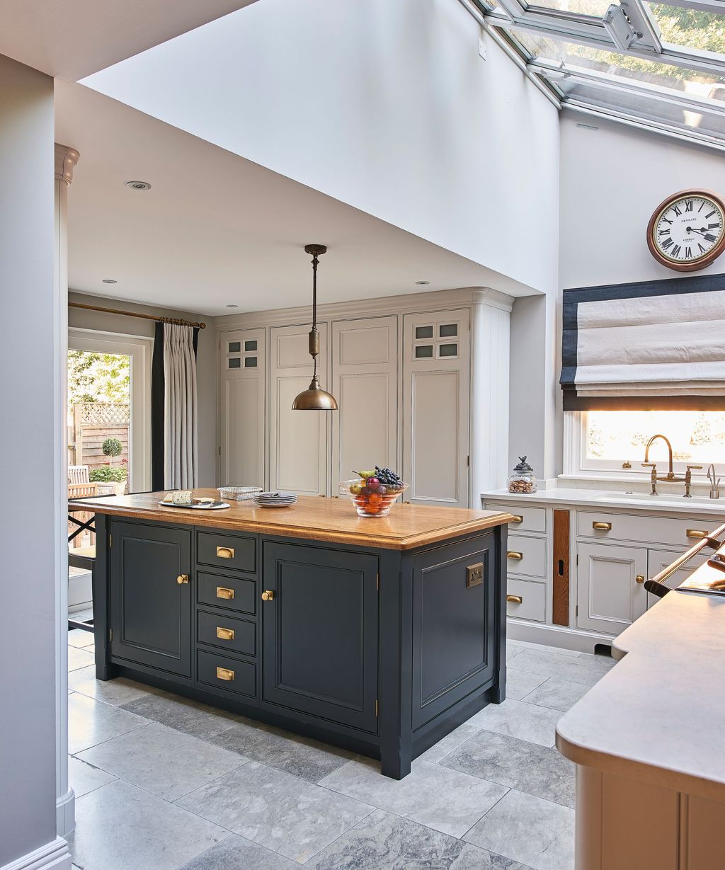 Bug bombs 101: What they are and how to use them | Homes and Gardens