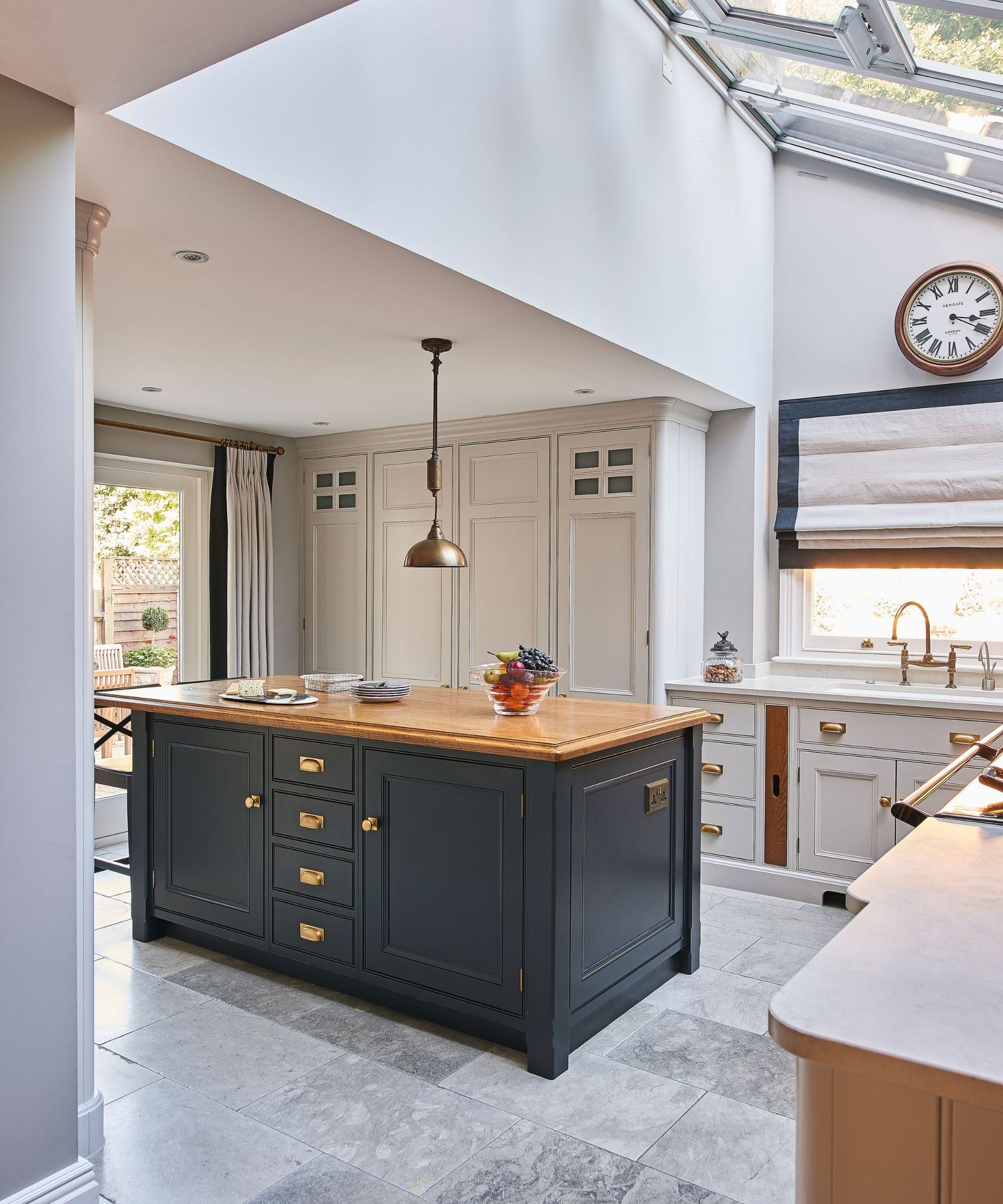 Bug bombs 101: What they are and how to use them | Homes and Gardens