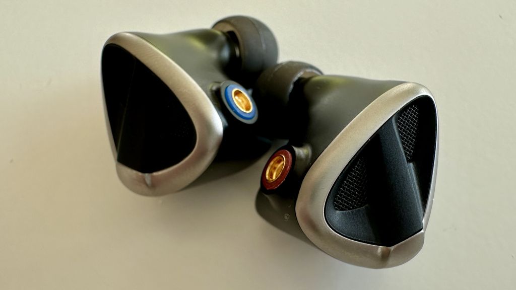 FiiO FH19 review: wired earbuds that push the boat out so far, it's ...