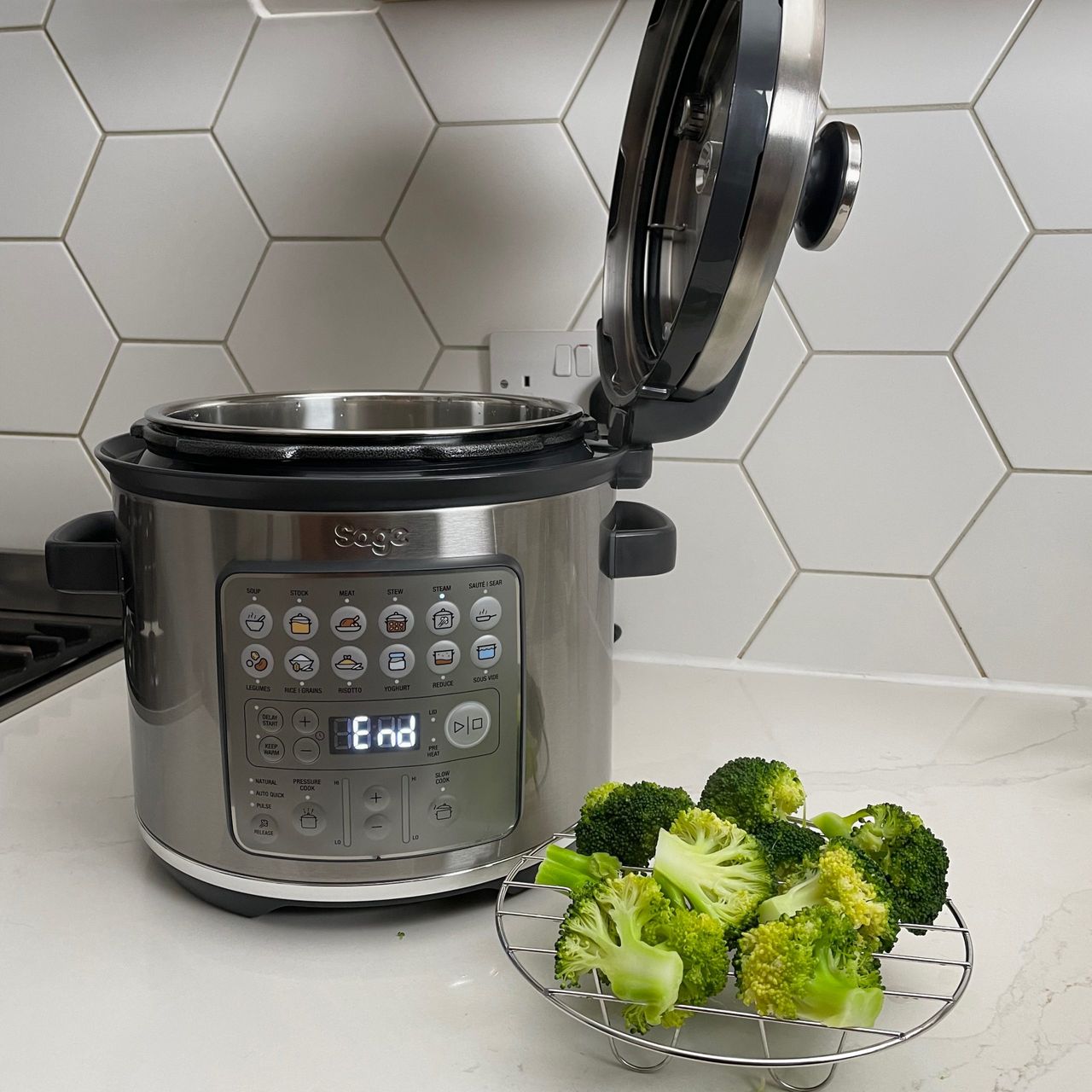 Sage The Fast Slow Go review: we tried Sage's latest multi-cooker ...