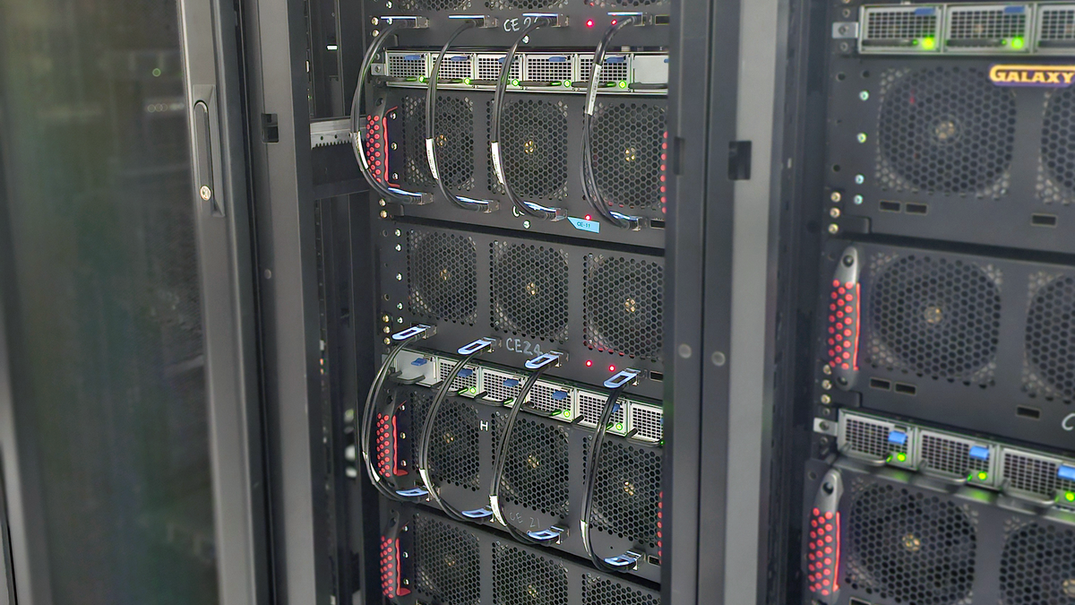 Tenstorrent Shares Roadmap of Ultra-High-Performance RISC-V CPUs and AI Accelerators | Tom's ...