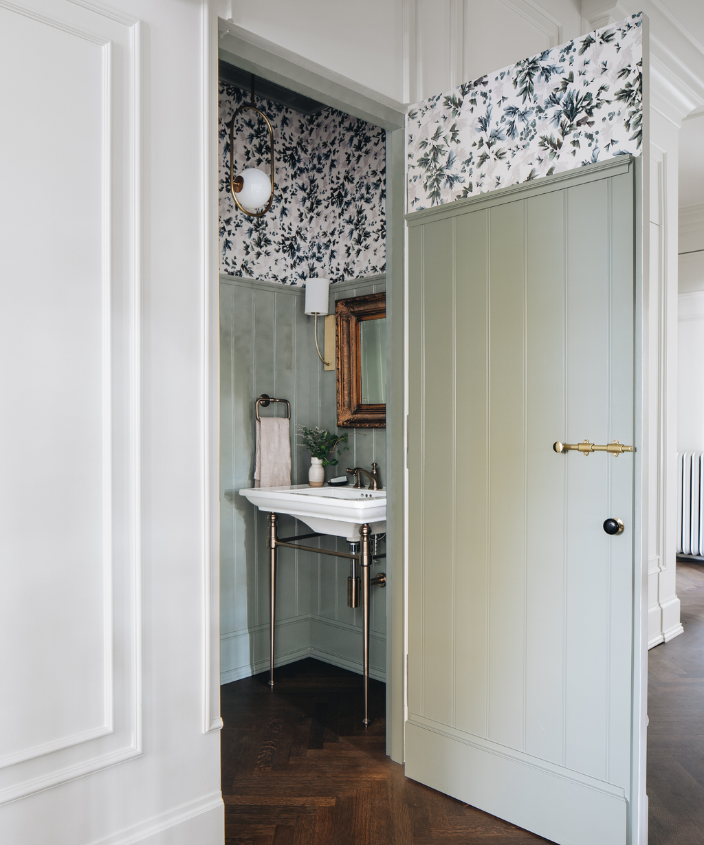 How to decorate with Evergreen Fog, the 'perfect green' paint color ...