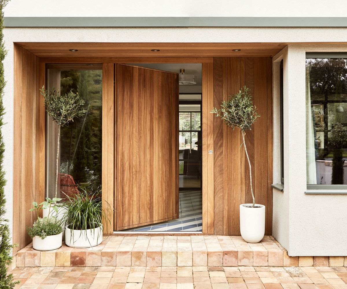 10 flat roof porch ideas to enhance kerb appeal | Homebuilding