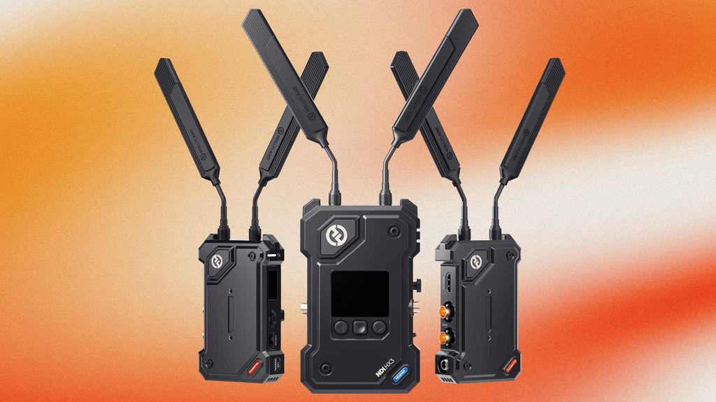 3,000 feet of flawless wireless video? Hollyland’s new Cosmo C2 makes ...