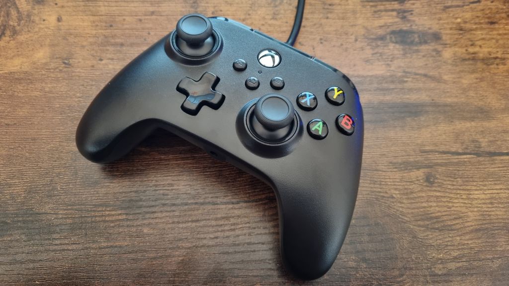 PowerA Nano enhanced Xbox controller review: For the family | Windows ... PowerA Nano enhanced Xbox controller review: For the family | Windows ...