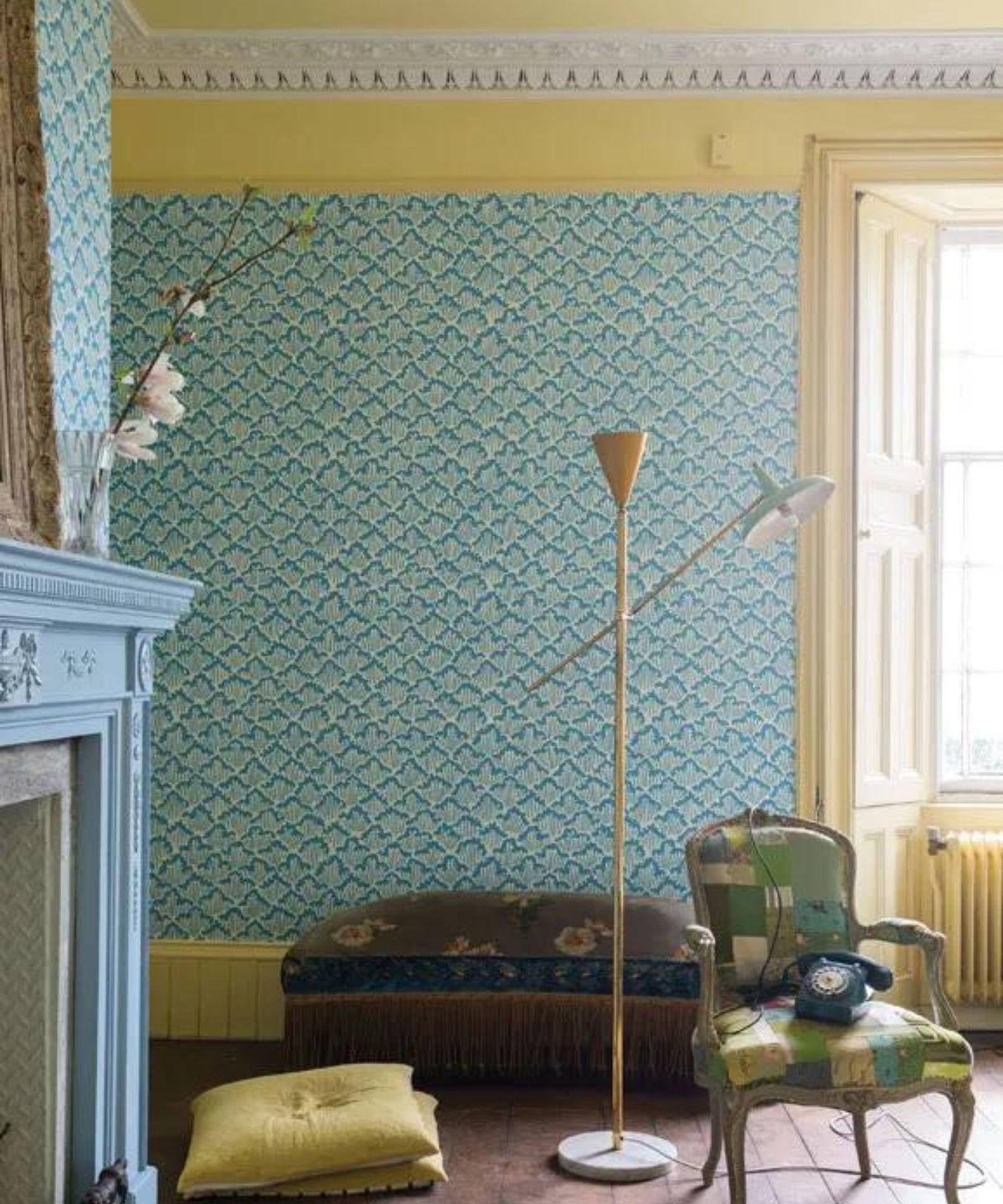 9 best yellow paints, according to interior designers | Homes and Gardens